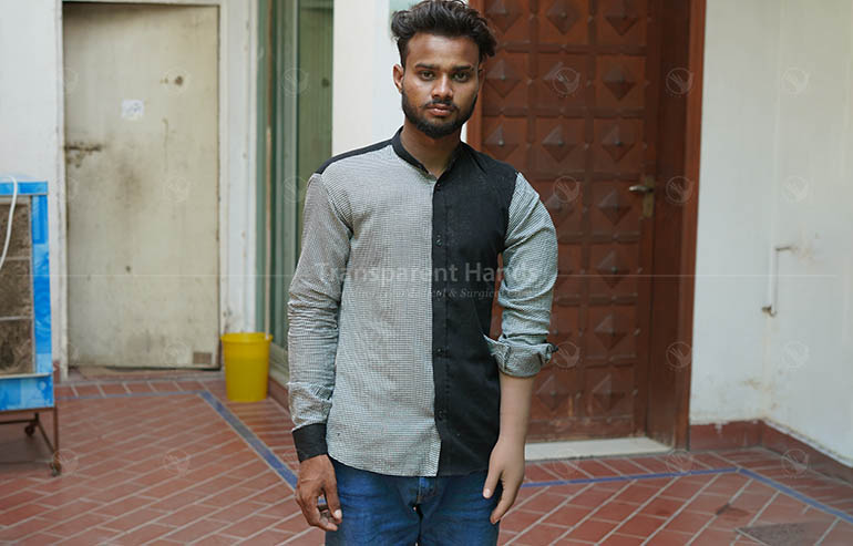 Muhammad Sufyan’s Artificial Arm was Fixed - Transparent Hands Muhammad Sufyan’s Artificial Arm was Fixed - Transparent Hands